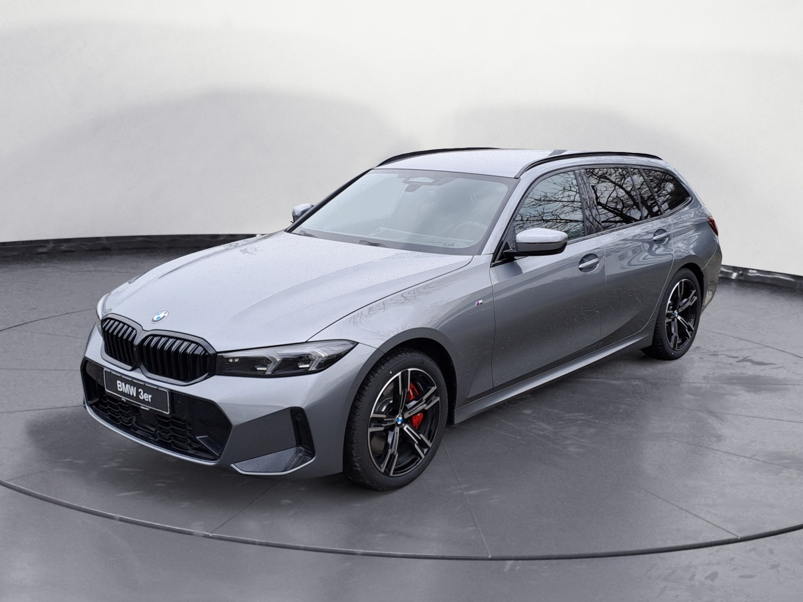 BMW - 330i xDrive Touring